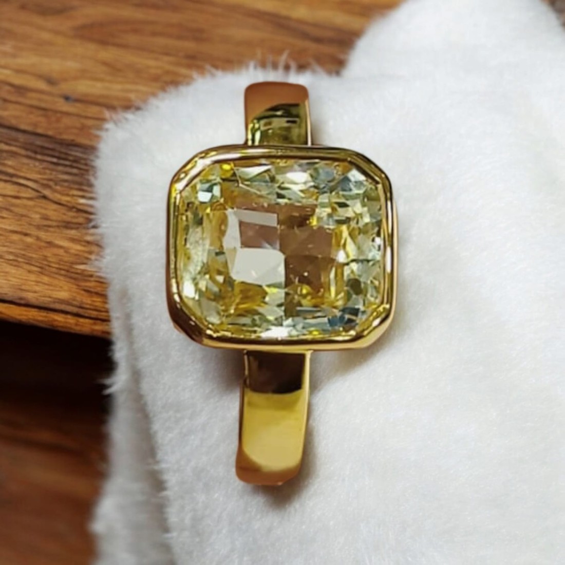 Gemstone Ring Design 1 For All Metal, Watch Video For Details Of Design